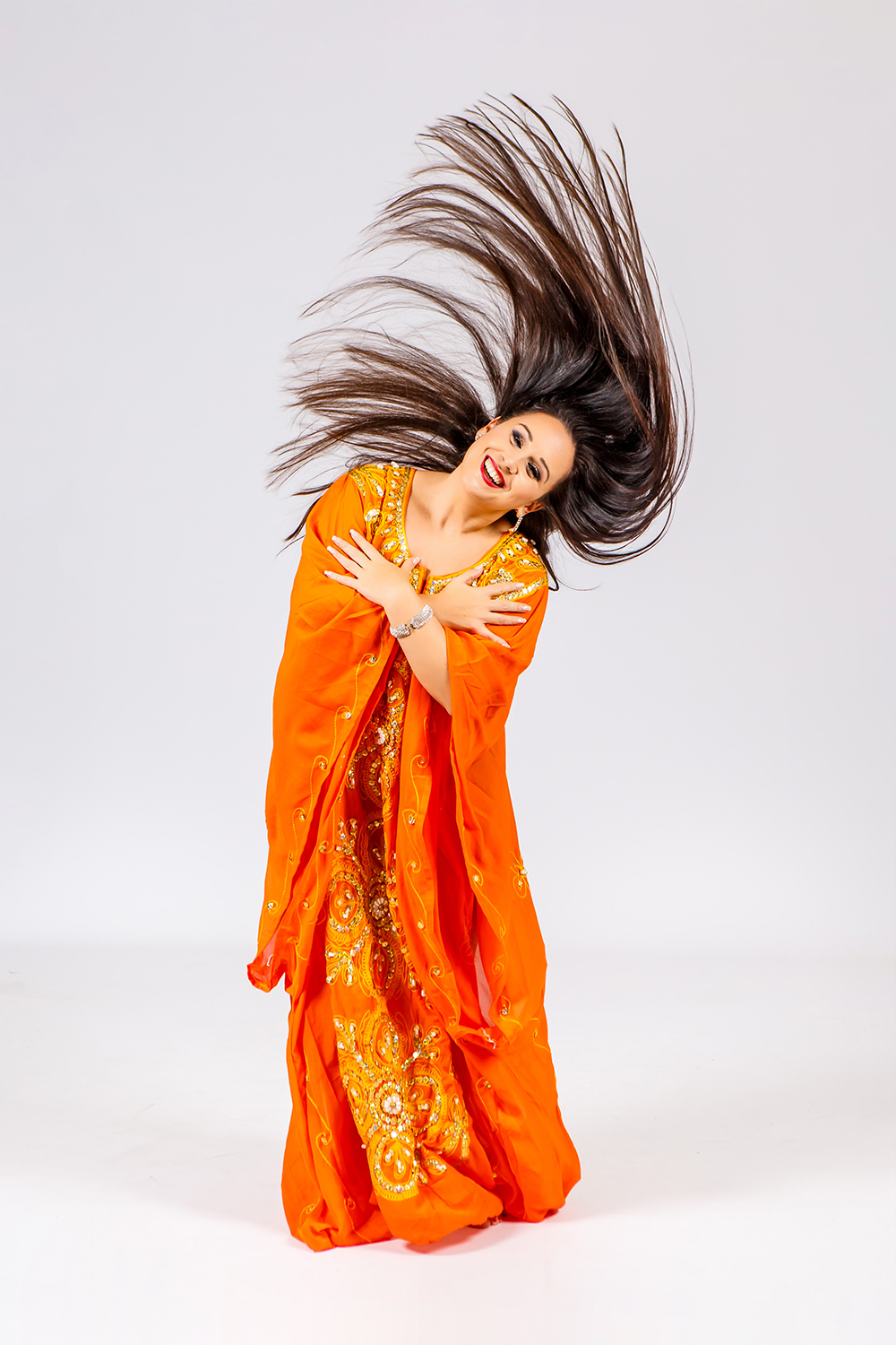 El traje correcto para cada estilo en la danza oriental | Oriental ...